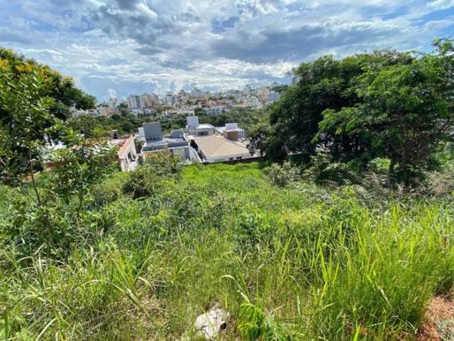 Lote / Terreno à venda em Contagem, no bairro Portal Do Sol