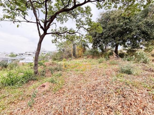 Lote / Terreno à venda em Contagem, no bairro Portal Do Sol