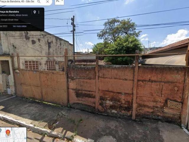 Lote / Terreno à venda em Conselheiro Lafaiete, no bairro Carijós