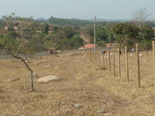 Lote / Terreno à venda em Esmeraldas, no bairro Fernão Dias