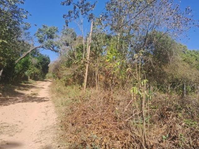 Lote / Terreno à venda em Esmeraldas, no bairro Parque Lagoa Das Flores
