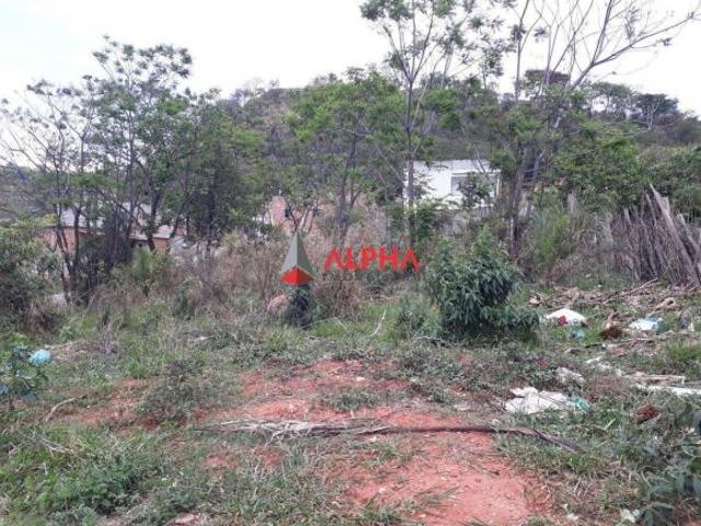 Lote / Terreno à venda em Ibirité, no bairro Aparecida