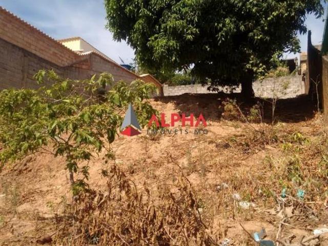 Lote / Terreno à venda em Ibirité, no bairro Bosque De Ibirité