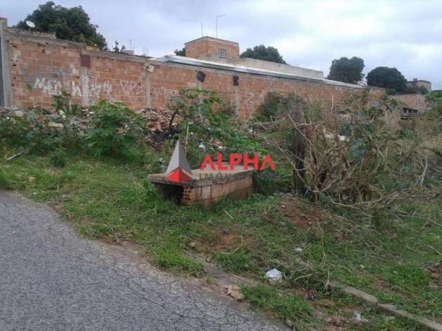 Lote / Terreno à venda em Ibirité, no bairro Petrolina