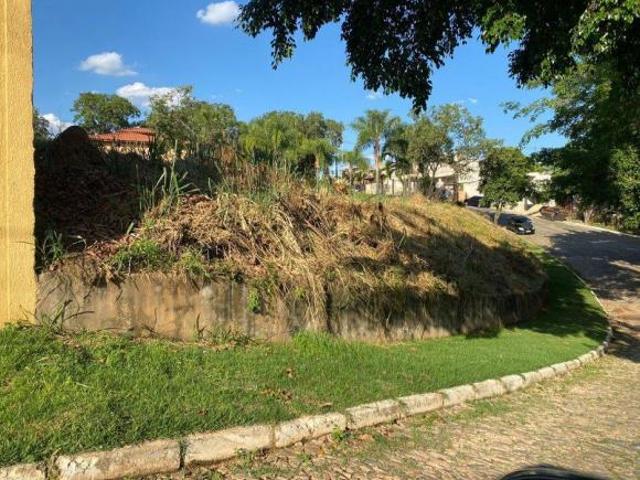 Lote / Terreno à venda em Ibirité, no bairro Quintas Da Jangada 2ª Seção
