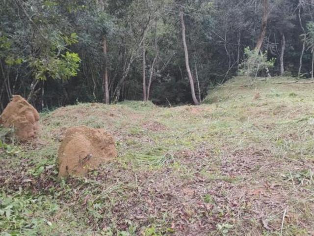 Lote / Terreno à venda em Itabirito, no bairro Acurui