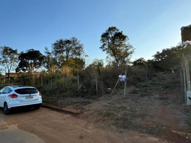 Lote / Terreno à venda em Jaboticatubas, no bairro Almeida