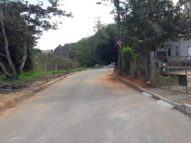 Lote / Terreno à venda em Lagoa Santa, no bairro Cj. Lagoa Santa