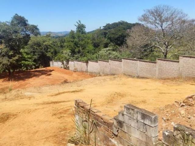 Lote / Terreno à venda em Lagoa Santa, no bairro Lagoinha De Fora