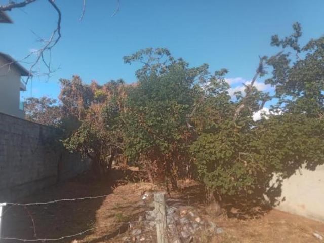 Lote / Terreno à venda em Lagoa Santa, no bairro Lundcea