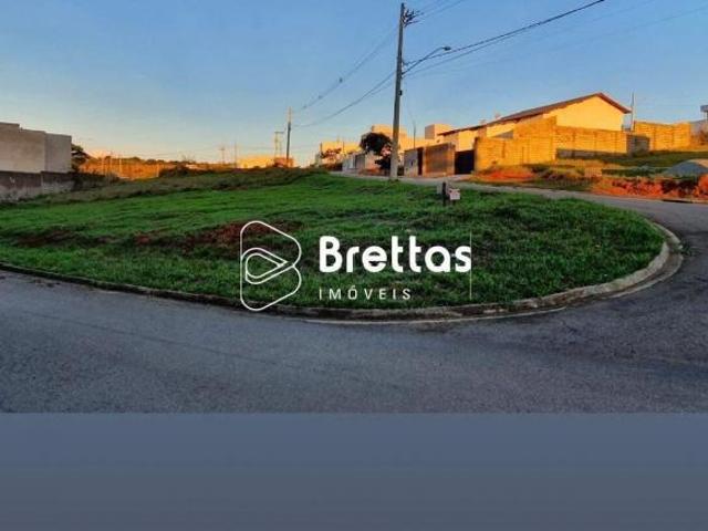 Lote / Terreno à venda em Lavras, no bairro Residencial Santana
