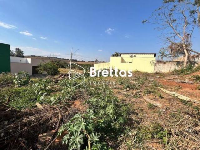 Lote / Terreno à venda em Lavras, no bairro Residencial Santana