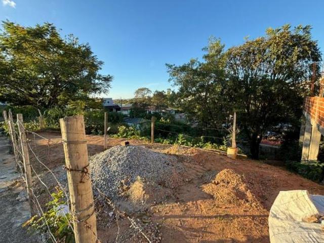 Lote / Terreno à venda em Lavras, no bairro São Vicente