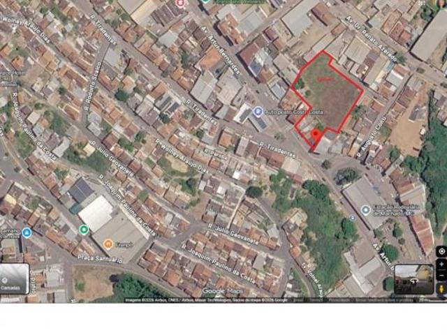 Lote / Terreno à venda em Machado, no bairro Centro