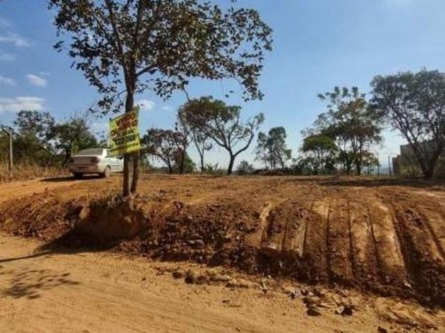 Lote / Terreno à venda em Mário Campos, no bairro Bom Jardim