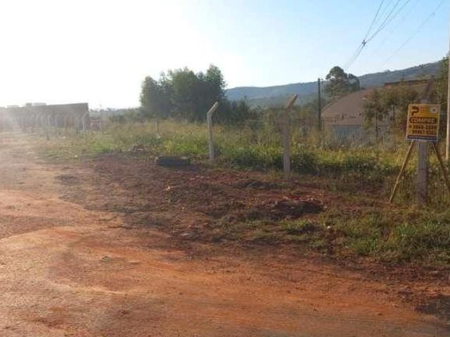 Lote / Terreno à venda em Nepomuceno, no bairro Marciolandia