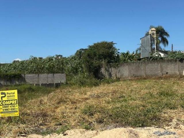 Lote / Terreno à venda em Nepomuceno, no bairro Nova Esperança