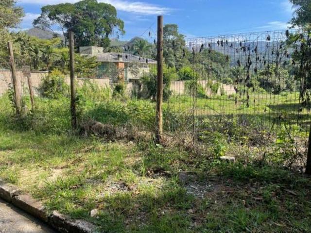 Lote / Terreno à venda em Nova Lima, no bairro Ouro Velho Mansões