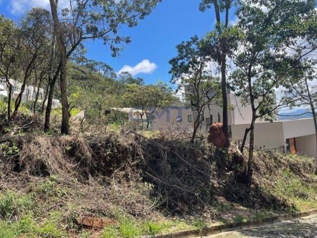 Lote / Terreno à venda em Nova Lima, no bairro Veredas Das Geraes