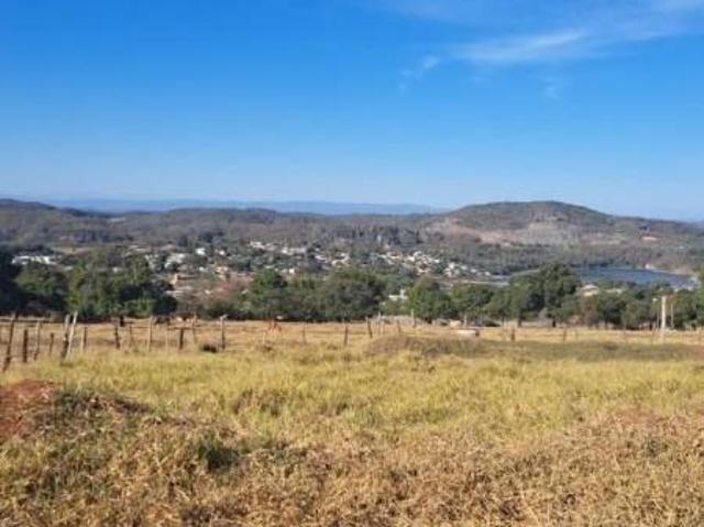 Lote / Terreno à venda em Pedro Leopoldo, no bairro Distrito Lagoa Santo Antônio