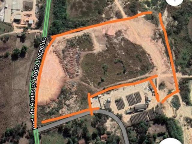 Lote / Terreno à venda em Pedro Leopoldo, no bairro Quinta Das Palmeiras