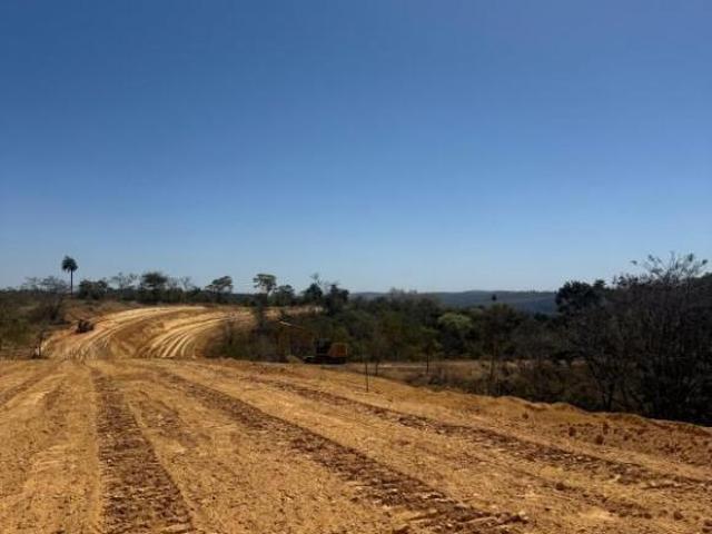 Lote / Terreno à venda em São José Da Lapa, no bairro Inácio De Carvalho