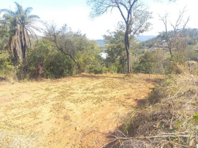 Lote / Terreno à venda em São José Da Lapa, no bairro São Geraldo