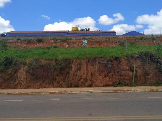 Lote / Terreno à venda em Santa Bárbara, no bairro São Bernardo