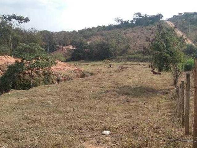 Lote / Terreno à venda em Santa Bárbara, no bairro Santa Mônica