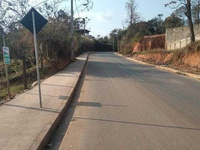 Lote / Terreno à venda em Santa Bárbara, no bairro Santa Mônica