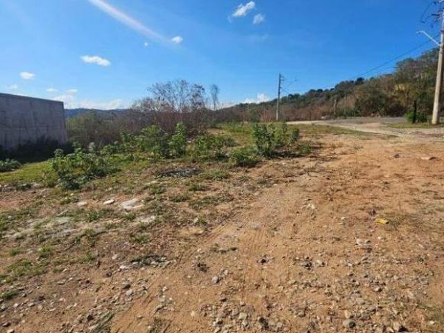 Lote / Terreno à venda em Santa Luzia, no bairro Conjunto Cristina