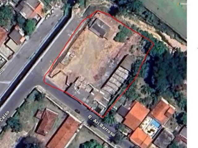 Lote / Terreno à venda em Santa Luzia, no bairro Asteca
