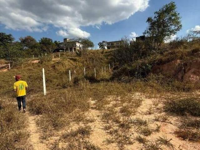 Lote / Terreno à venda em Santa Luzia, no bairro Bonanza
