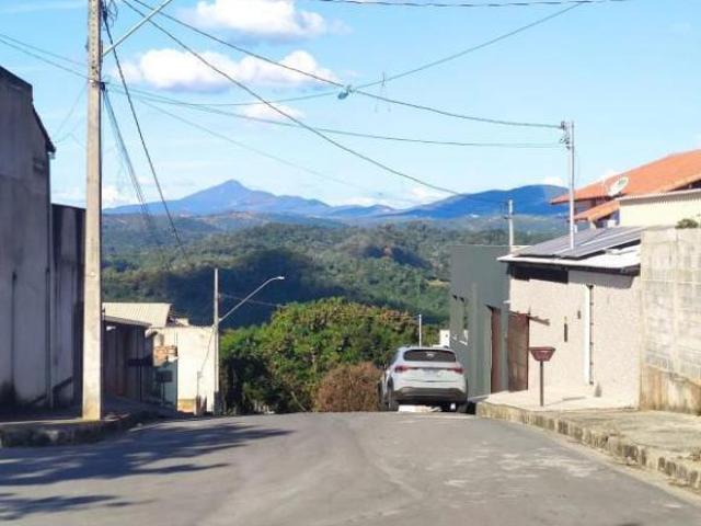 Lote / Terreno à venda em Santa Luzia, no bairro Gameleira