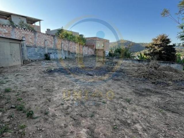 Lote / Terreno à venda em Santa Luzia, no bairro Duquesa Ii