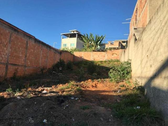 Lote / Terreno à venda em Santa Luzia, no bairro Liberdade
