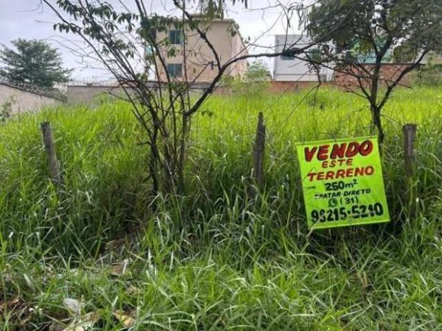 Lote / Terreno à venda em Santa Luzia, no bairro Liberdade