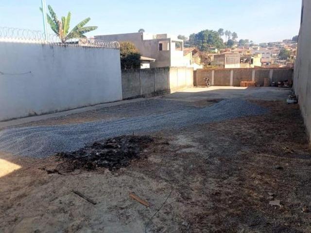 Lote / Terreno à venda em Santa Luzia, no bairro Morada Do Rio