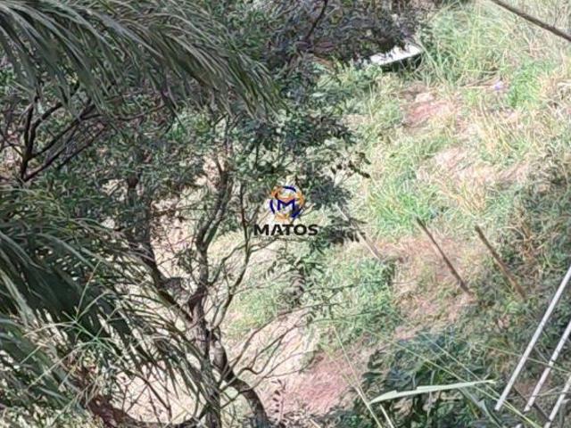 Lote / Terreno à venda em Santa Luzia, no bairro Novo Centro