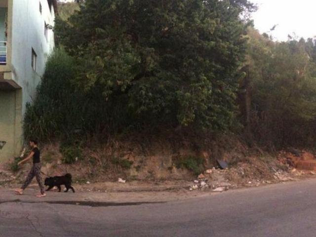 Lote / Terreno à venda em Sabará, no bairro Nações Unidas