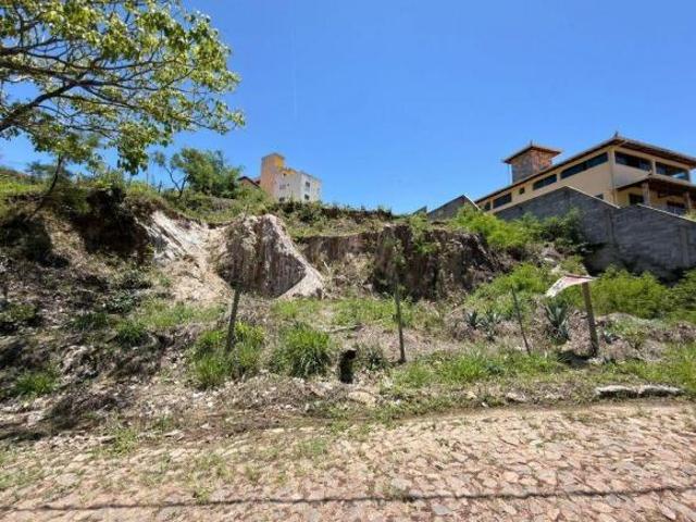 Lote / Terreno à venda em Sabará, no bairro Villa Real