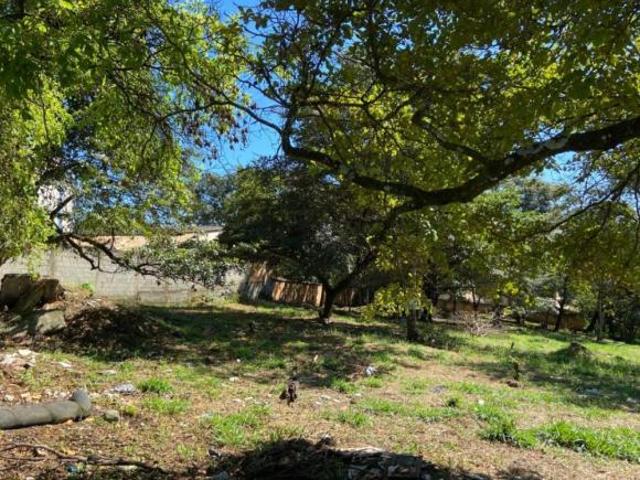 Lote / Terreno à venda em Sarzedo, no bairro Jardim Anchieta
