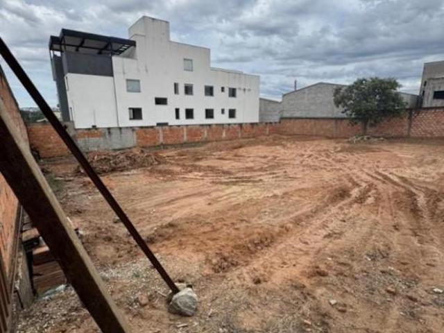 Lote / Terreno à venda em Sarzedo, no bairro Santa Rosa