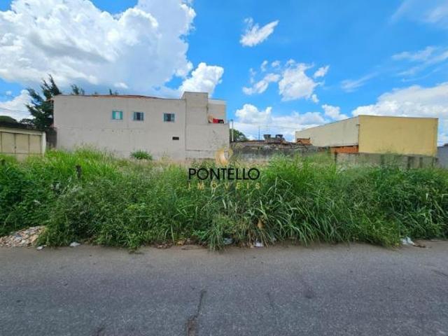 Lote / Terreno à venda em Sete Lagoas, no bairro Canaã