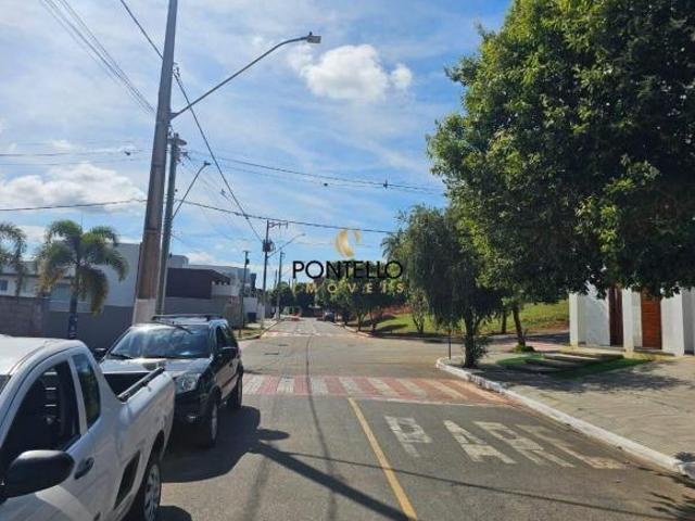 Lote / Terreno à venda em Sete Lagoas, no bairro Blue Garden Safira