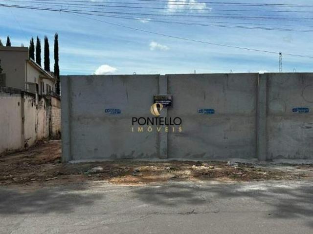 Lote / Terreno à venda em Sete Lagoas, no bairro Santa Luzia