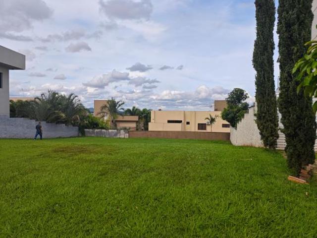 Lote / Terreno / Alphaville Araguaia, Ipes, Cruzeiro, Jd milão, plateau dor