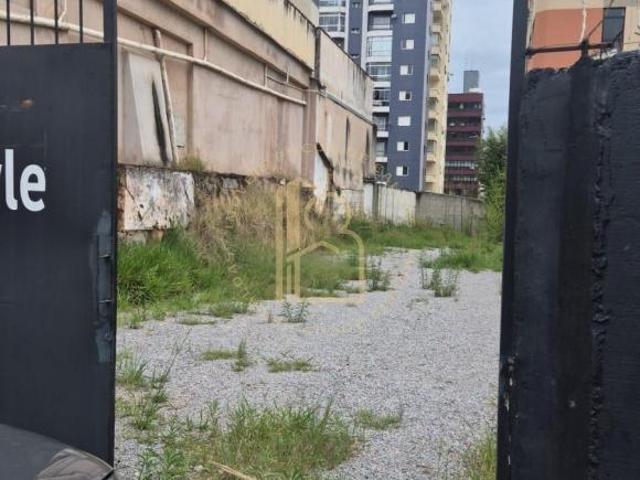 Lote / Terreno em Centro Poços de Caldas
