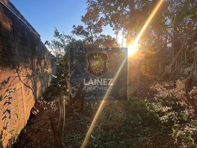 Lote / Terreno em Centro São Lourenço da Serra