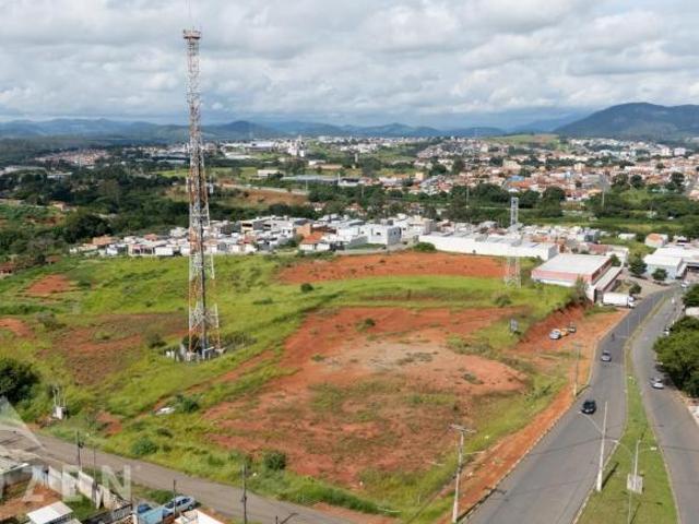 Lote / Terreno em Jardins Torre Bragança Paulista